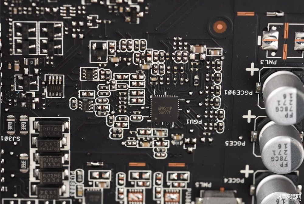 横向评测 | 为了检验出哪家GTX 1070Ti最好 我们吃鸡都吃腻了 | 爱活网 Evolife.cn