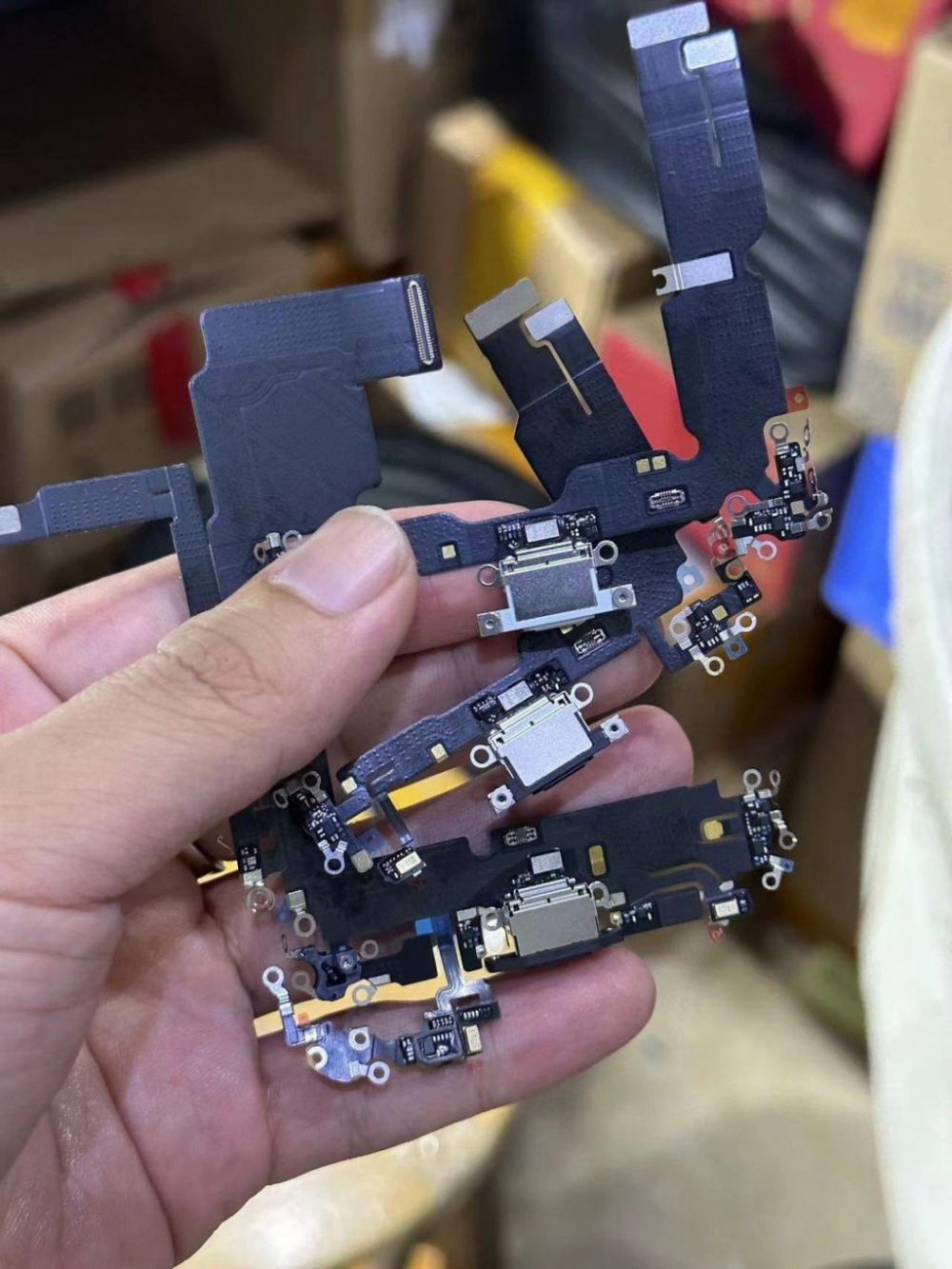 石锤！新iPhone的 USB-C 接口，将支持雷电 4 | 爱活网 Evolife.cn