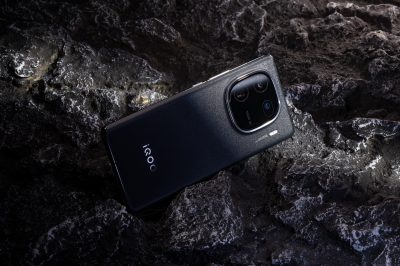 iQOO12 Pro赛道版图赏：深邃冷峻魅力爆发 | 爱活网 Evolife.cn