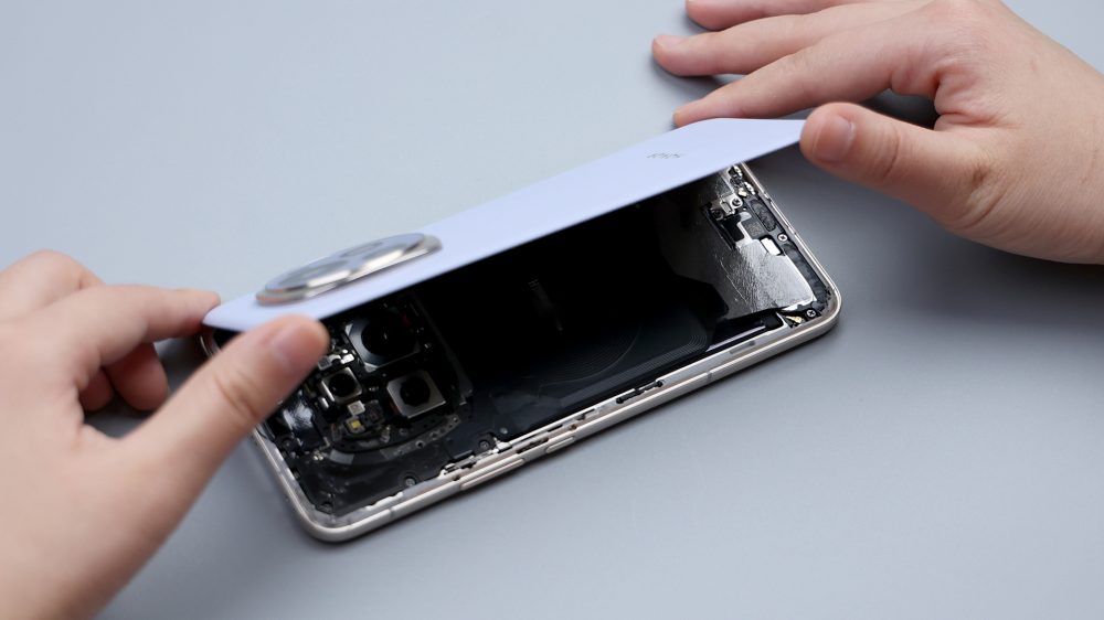 荣耀Magic6首发拆解：设计思路就是“能省的省 该花的花” | 爱活网 Evolife.cn