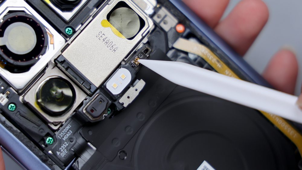 小米14 Ultra首发拆解：把“老瓶装新酒”玩出新高度 | 爱活网 Evolife.cn